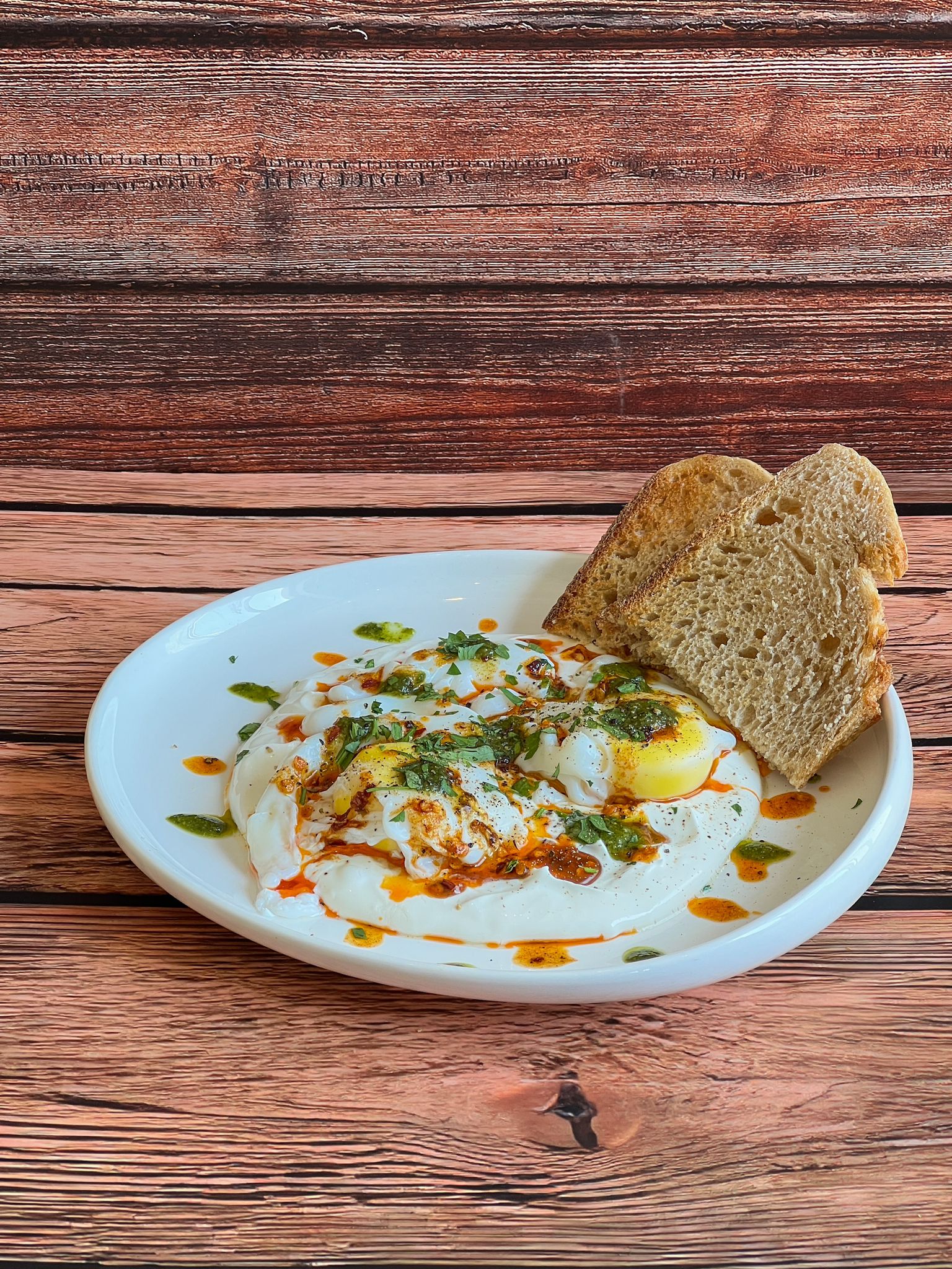 بيض تركي مع لبنه – Khamera House