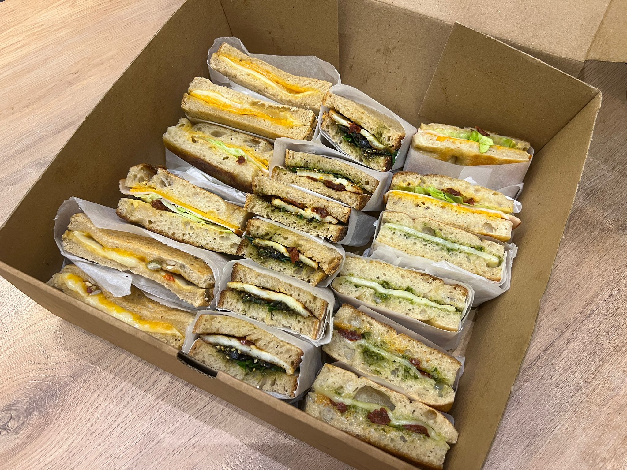 Sandwich Box – Khamera House